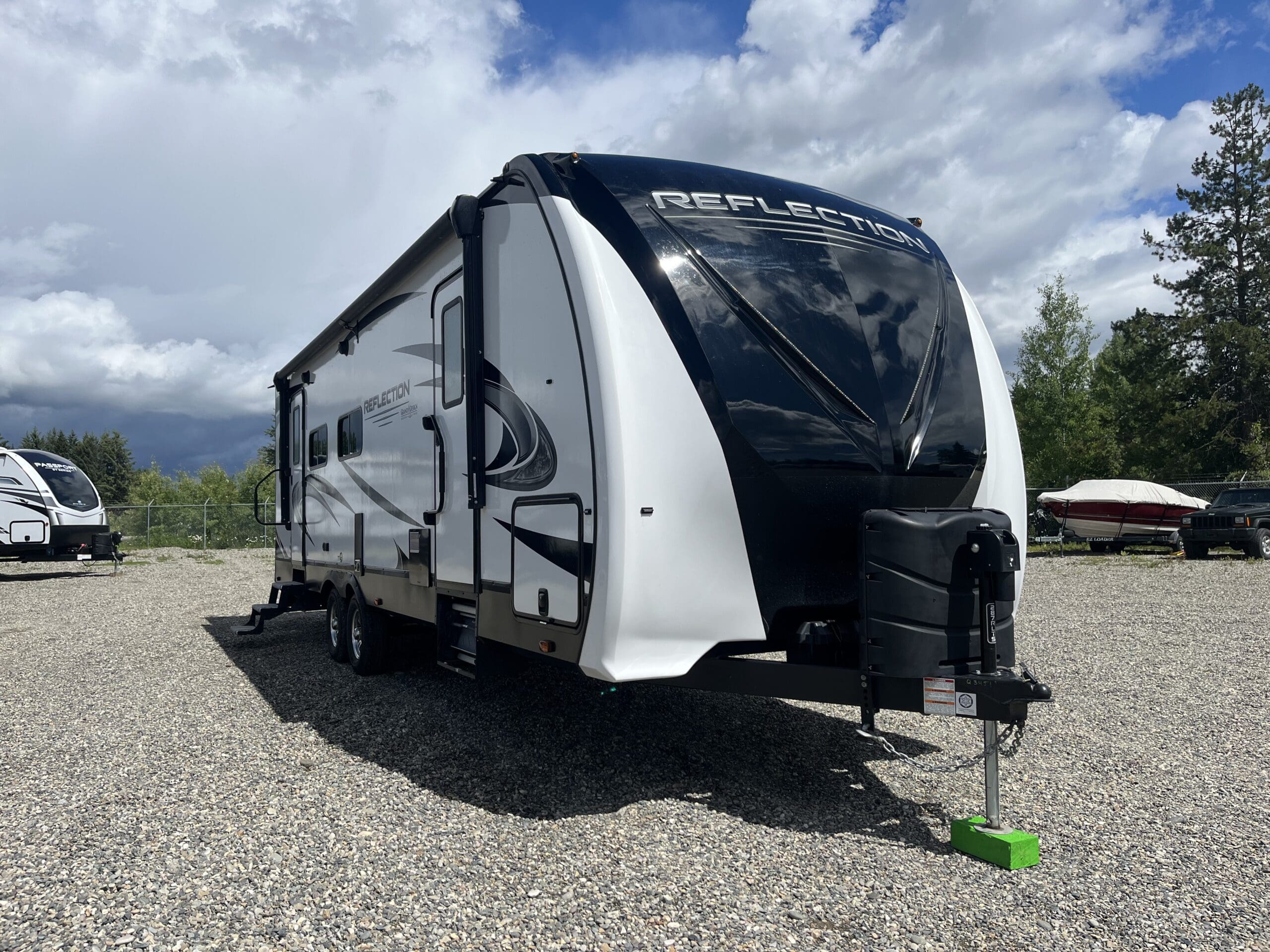 RV Showroom - Chemo RV | Trailer, RV & Fifth Wheel in BC